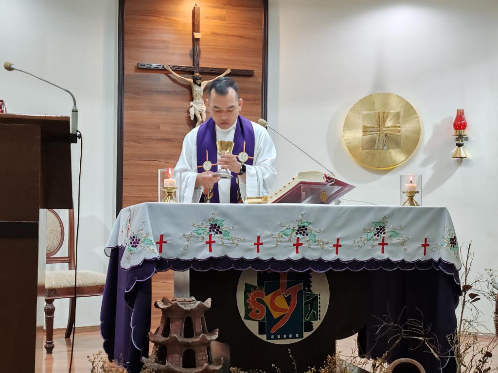 Celebrating Gratitude: Fr. Luan Do’s Thanksgiving Mass | SCJ ...